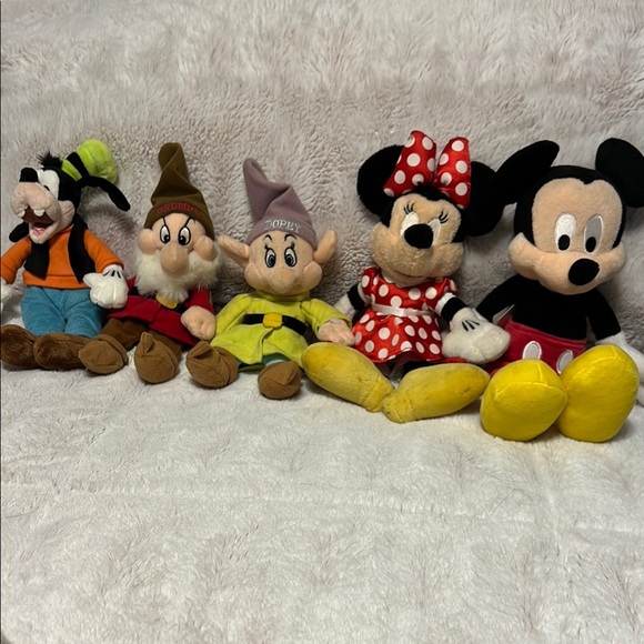 Disney | Toys | Disney Character Plush Toy Set Disney Parks And Disney ...